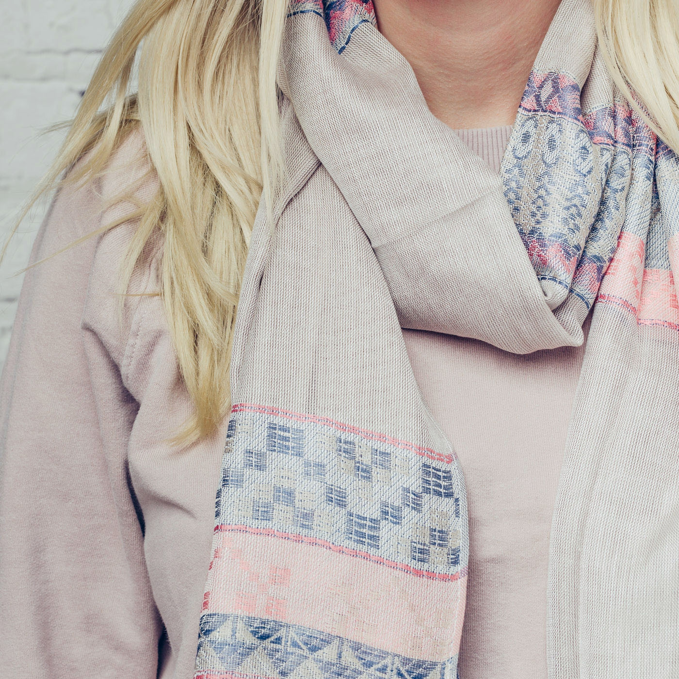 Penelope Grey - Pashmina - Scarves